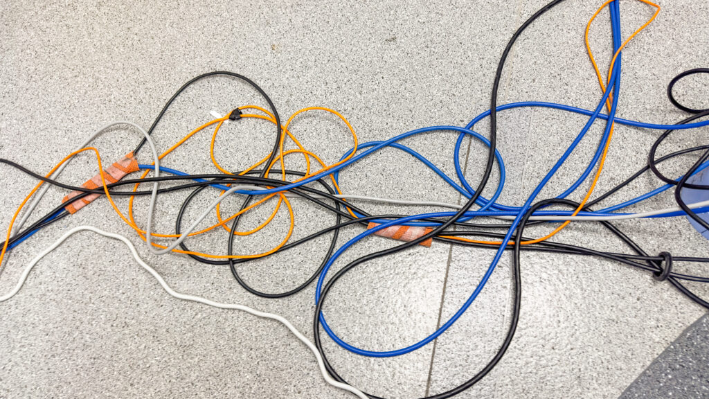 Najazdy kablowe - do czego służą i gdzie się sprawdzą?